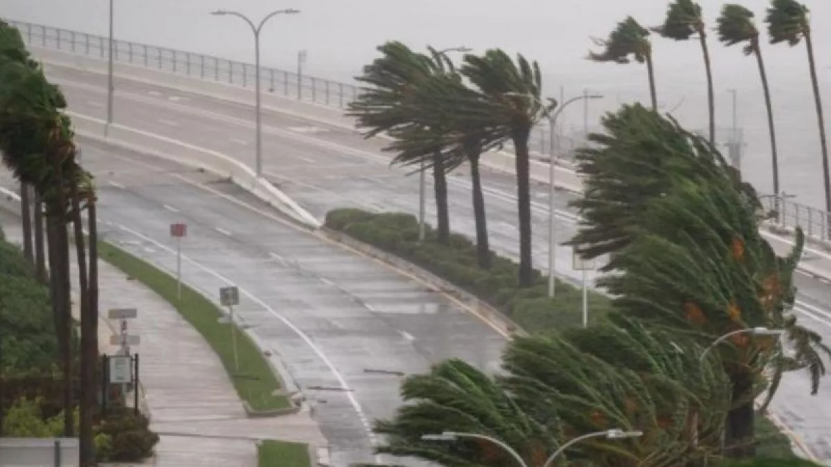 Autoridades de Miami refuerzan aún más las previsiones para la intensa ...
